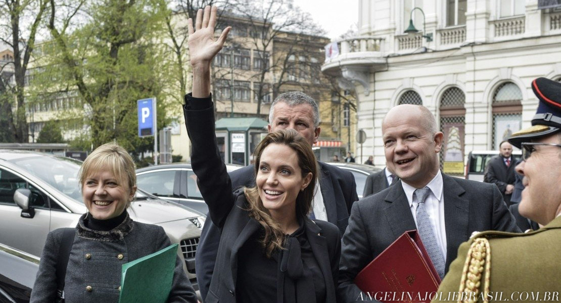 Arminka Helic fala sobre a amiga, Angelina Jolie • Angelina Jolie Brasil